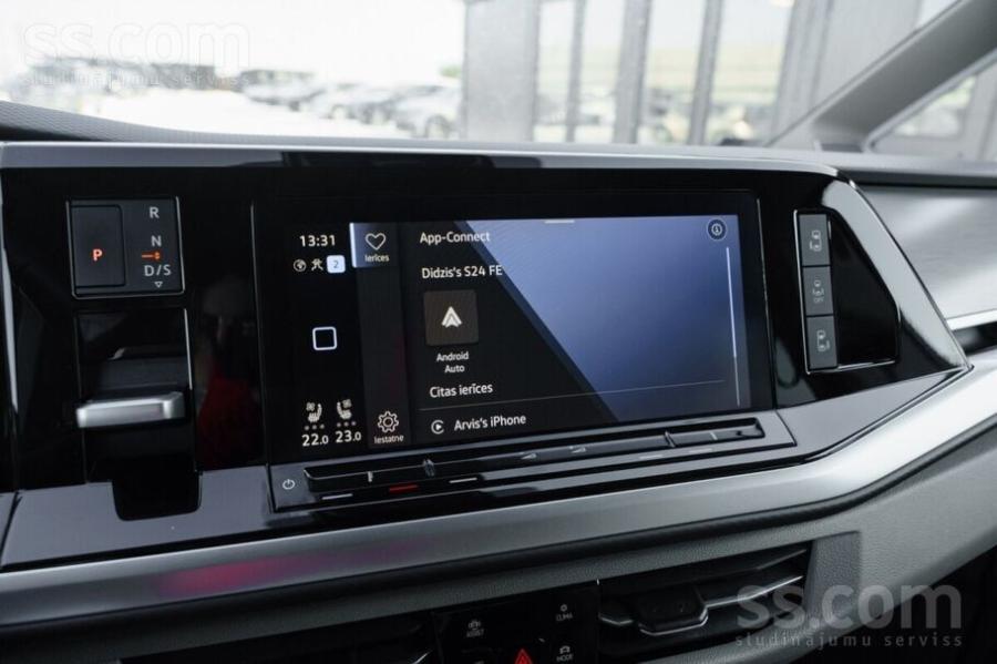 Melns Volkswagen Multivan 2024 Rīga, ar dzinēja tilpumu 2.00 L un nobraukumu 19 tūkst. km par 59900 €, foto 25 vietnē AUTOMOTO.COM.LV