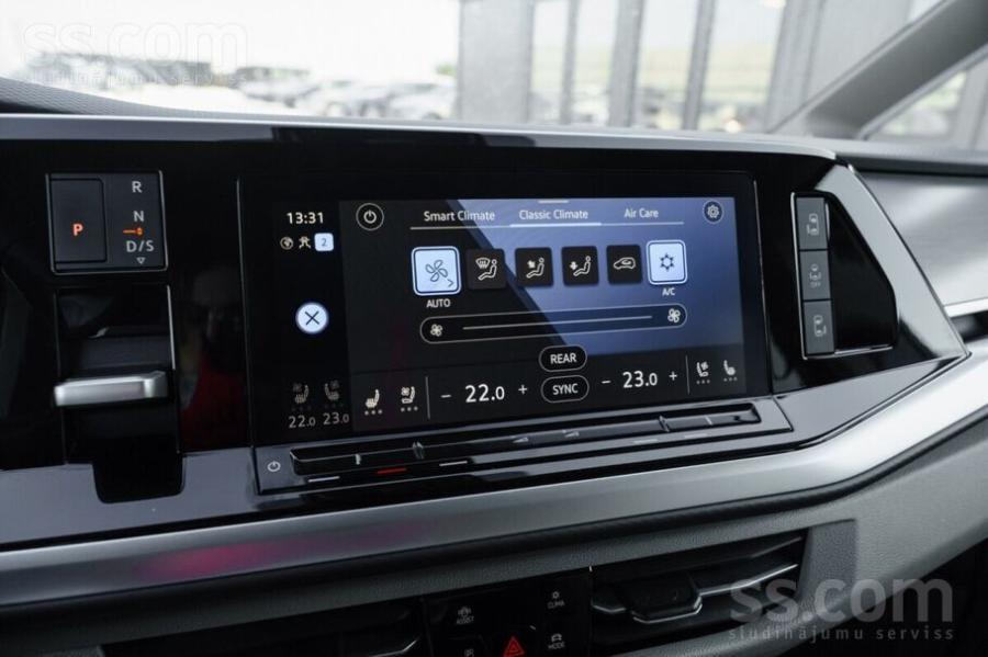 Melns Volkswagen Multivan 2024 Rīga, ar dzinēja tilpumu 2.00 L un nobraukumu 19 tūkst. km par 59900 €, foto 26 vietnē AUTOMOTO.COM.LV