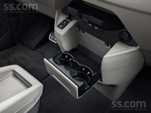 Black Volkswagen Multivan 2024 in Tukums, with an engine capacity of 2.00 L and mileage of 35 thousand km for 49990 €, photo 31 on AUTOMOTO.COM.LV