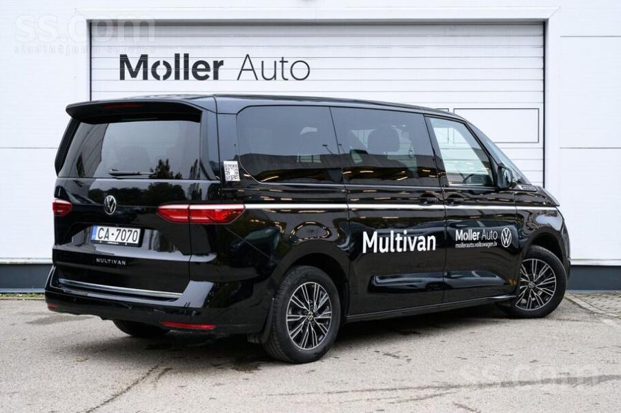 Black Volkswagen Multivan 2026 in Riga, with an engine capacity of 2.00 L and mileage of 17 thousand km for 58700 €, photo 4 on AUTOMOTO.COM.LV