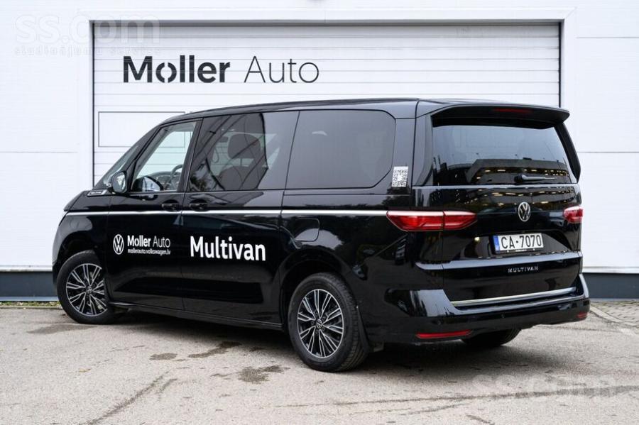 Black Volkswagen Multivan 2026 in Riga, with an engine capacity of 2.00 L and mileage of 17 thousand km for 58700 €, photo 5 on AUTOMOTO.COM.LV