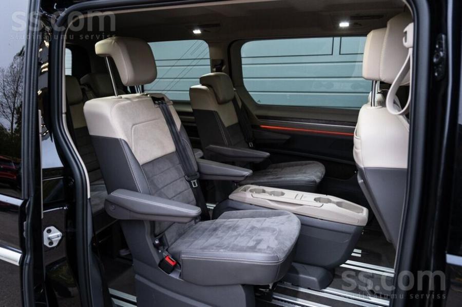 Black Volkswagen Multivan 2026 in Riga, with an engine capacity of 2.00 L and mileage of 17 thousand km for 58700 €, photo 8 on AUTOMOTO.COM.LV