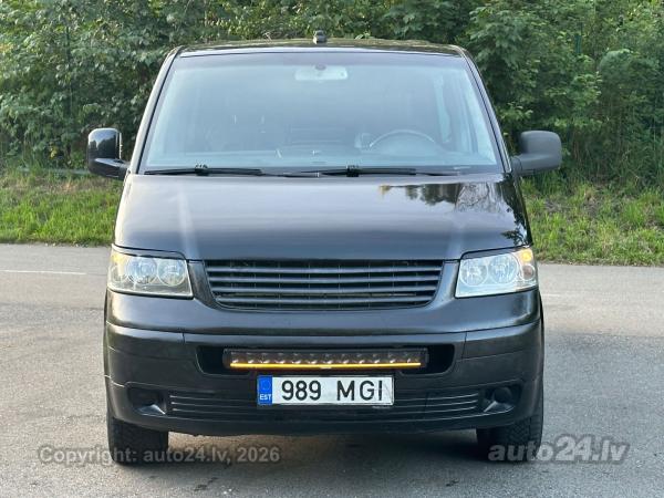 Melns Volkswagen Multivan 2005 Tallina, ar dzinēja tilpumu 2.50 L un nobraukumu 485 tūkst. km par 5490 €, foto 3 vietnē AUTOMOTO.COM.LV