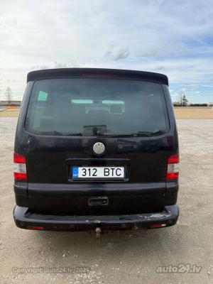 Melns Volkswagen Multivan 2006 Rakvere, ar dzinēja tilpumu 2.50 L un nobraukumu 271 tūkst. km par 5900 €, foto 5 vietnē AUTOMOTO.COM.LV