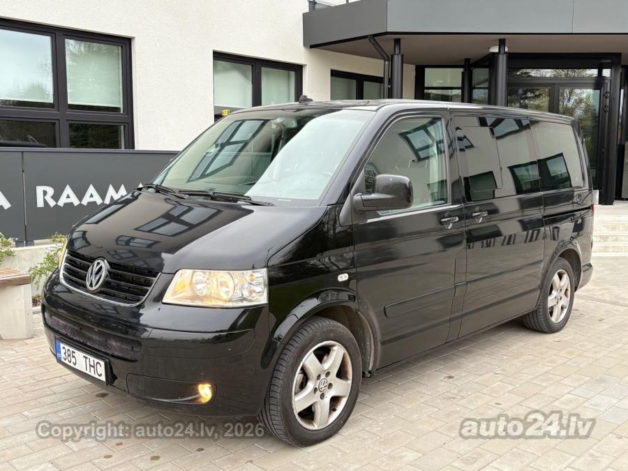 Melns Volkswagen Multivan 2006 Rapla, ar dzinēja tilpumu 2.50 L un nobraukumu 480 tūkst. km par 6500 €, foto 1 vietnē AUTOMOTO.COM.LV