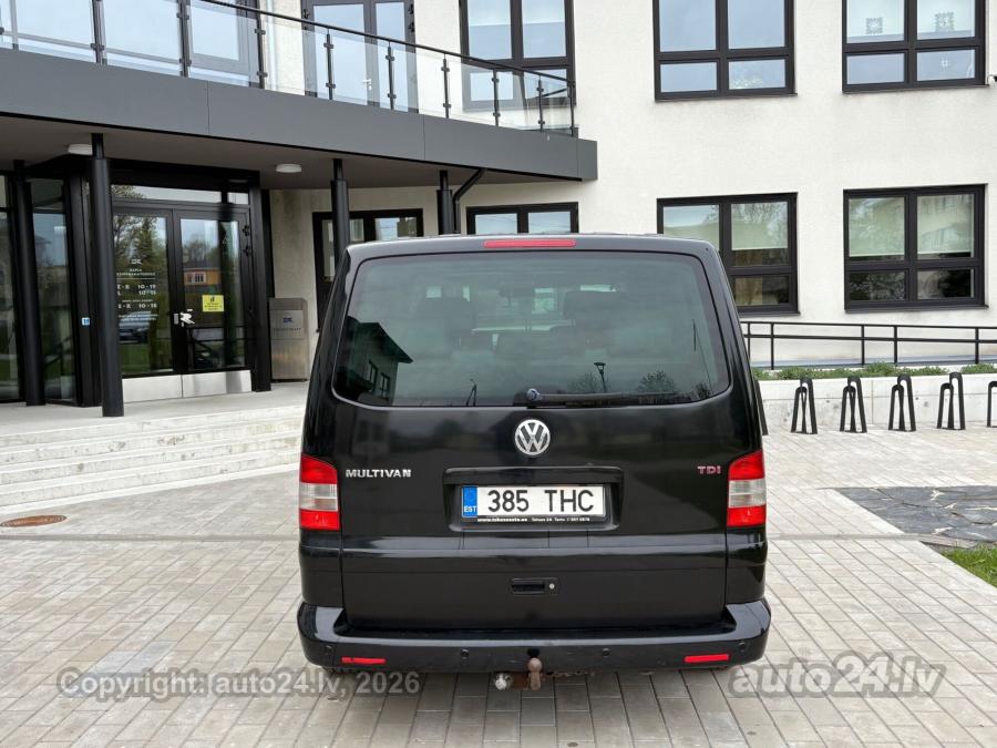 Melns Volkswagen Multivan 2006 Rapla, ar dzinēja tilpumu 2.50 L un nobraukumu 480 tūkst. km par 6500 €, foto 9 vietnē AUTOMOTO.COM.LV