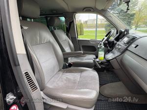 Melns Volkswagen Multivan 2006 Rapla, ar dzinēja tilpumu 2.50 L un nobraukumu 480 tūkst. km par 6500 €, foto 11 vietnē AUTOMOTO.COM.LV