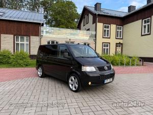 Melns Volkswagen Multivan 2006 Tartu, ar dzinēja tilpumu 2.50 L un nobraukumu 437 tūkst. km par 7200 €, foto  vietnē AUTOMOTO.COM.LV