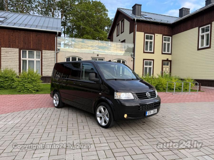 Melns Volkswagen Multivan 2006 Tartu, ar dzinēja tilpumu 2.50 L un nobraukumu 437 tūkst. km par 7200 €, foto 1 vietnē AUTOMOTO.COM.LV
