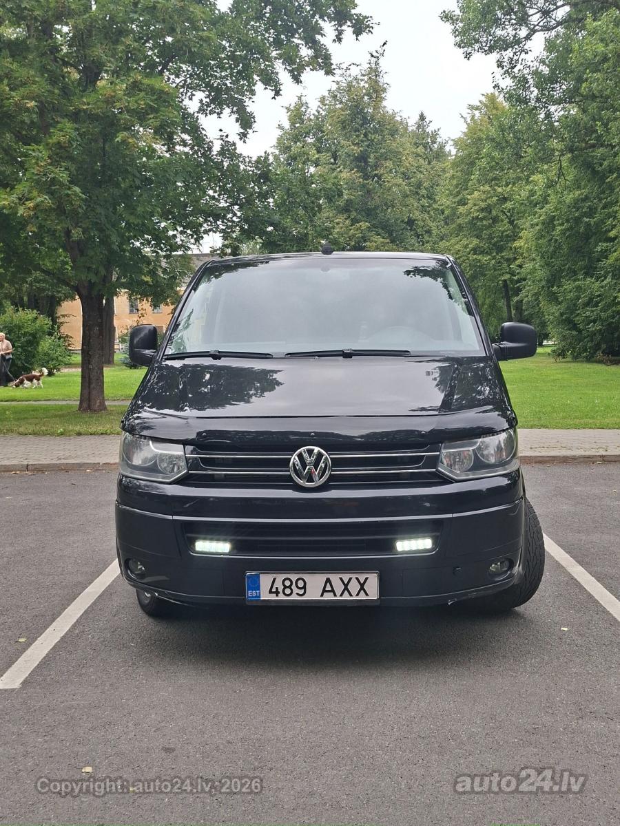 Black Volkswagen Multivan 2006 in Tallinn, with an engine capacity of 2.50 L and mileage of 368 thousand km for 5900 €, photo 3 on AUTOMOTO.COM.LV