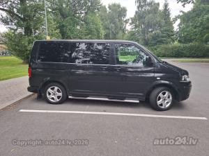 Black Volkswagen Multivan 2006 in Tallinn, with an engine capacity of 2.50 L and mileage of 368 thousand km for 5900 €, photo 6 on AUTOMOTO.COM.LV
