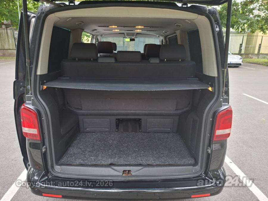 Black Volkswagen Multivan 2006 in Tallinn, with an engine capacity of 2.50 L and mileage of 368 thousand km for 5900 €, photo 14 on AUTOMOTO.COM.LV