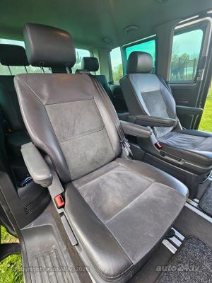 Black Volkswagen Multivan 2008 in Tapa, with an engine capacity of 2.50 L and mileage of 333 thousand km for 7500 €, photo 5 on AUTOMOTO.COM.LV