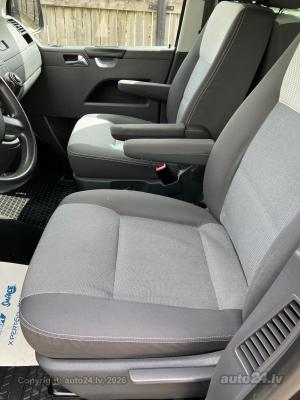 Black Volkswagen Multivan 2008 in Tartu, with an engine capacity of 2.50 L and mileage of 243 thousand km for 11900 €, photo 8 on AUTOMOTO.COM.LV
