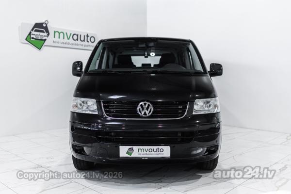 Black Volkswagen Multivan 2008 in Tallinn, with an engine capacity of 2.50 L and mileage of 160 thousand km for 10990 €, photo 4 on AUTOMOTO.COM.LV