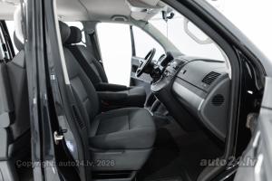 Black Volkswagen Multivan 2008 in Tallinn, with an engine capacity of 2.50 L and mileage of 160 thousand km for 10990 €, photo 15 on AUTOMOTO.COM.LV