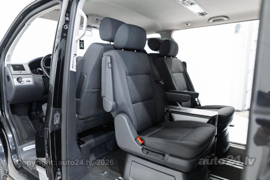 Black Volkswagen Multivan 2008 in Tallinn, with an engine capacity of 2.50 L and mileage of 160 thousand km for 10990 €, photo 18 on AUTOMOTO.COM.LV