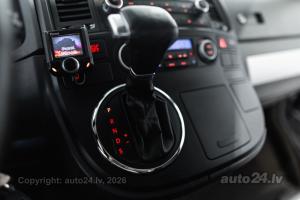 Black Volkswagen Multivan 2008 in Tallinn, with an engine capacity of 2.50 L and mileage of 160 thousand km for 10990 €, photo 22 on AUTOMOTO.COM.LV