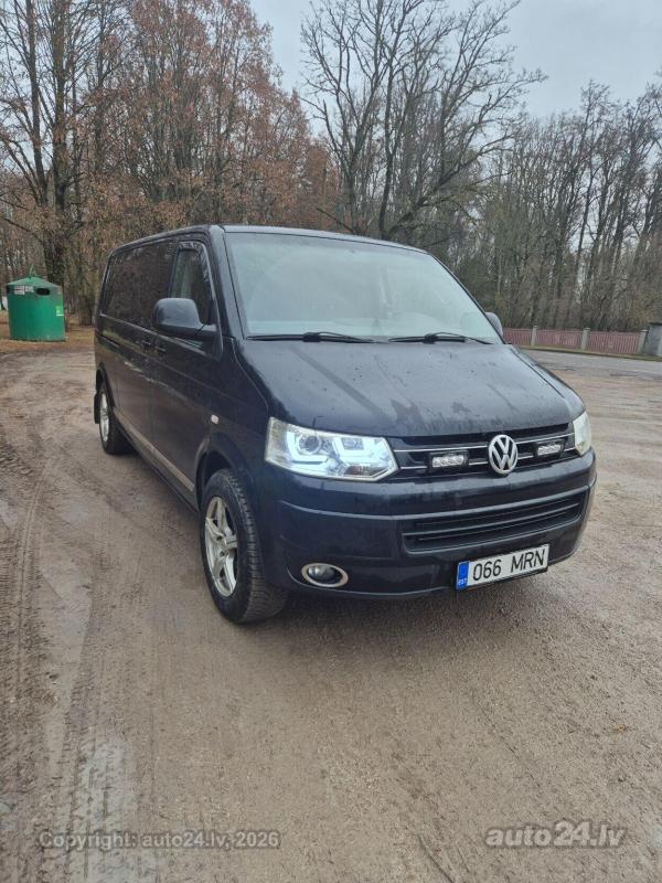 Black Volkswagen Multivan 2011 in Tallinn, with an engine capacity of 2.00 L and mileage of 266 thousand km for 15000 €, photo 3 on AUTOMOTO.COM.LV