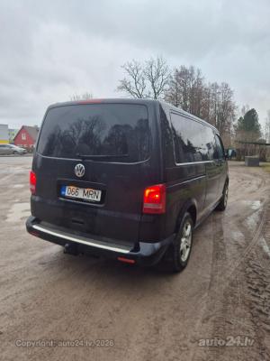 Black Volkswagen Multivan 2011 in Tallinn, with an engine capacity of 2.00 L and mileage of 266 thousand km for 15000 €, photo 4 on AUTOMOTO.COM.LV