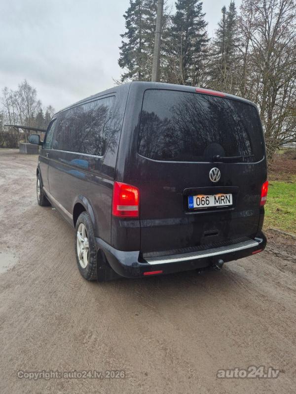 Black Volkswagen Multivan 2011 in Tallinn, with an engine capacity of 2.00 L and mileage of 266 thousand km for 15000 €, photo 5 on AUTOMOTO.COM.LV