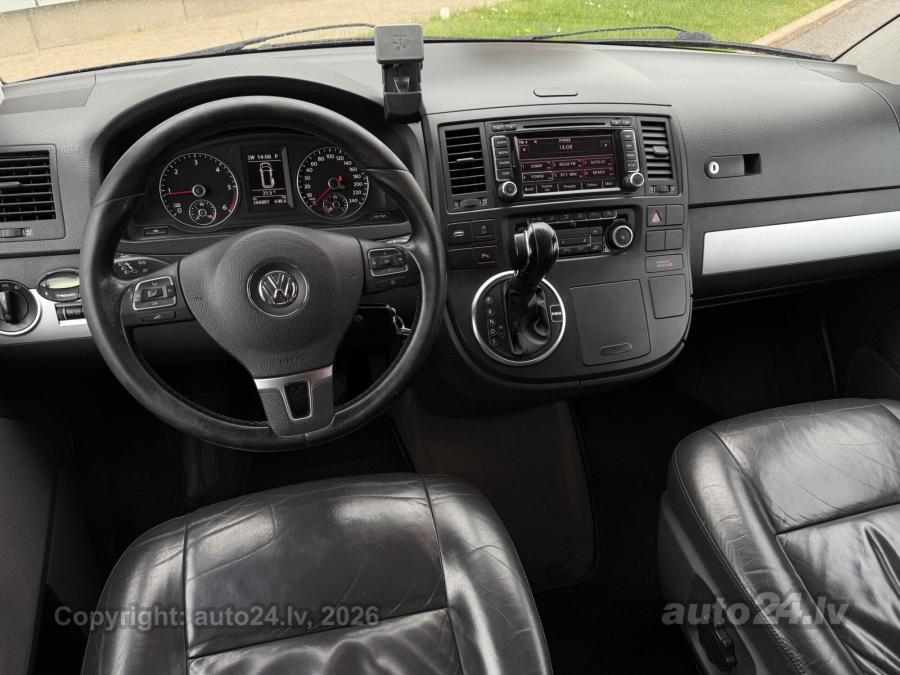 Melns Volkswagen Multivan 2011 Tartu, ar dzinēja tilpumu 2.00 L un nobraukumu 266 tūkst. km par 12500 €, foto 8 vietnē AUTOMOTO.COM.LV
