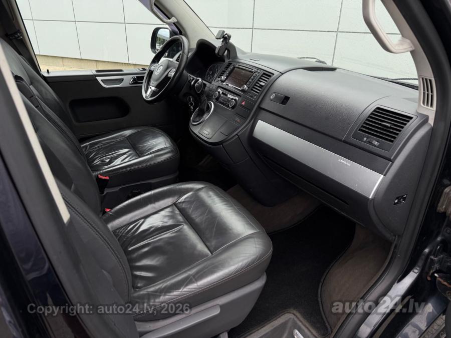 Melns Volkswagen Multivan 2011 Tartu, ar dzinēja tilpumu 2.00 L un nobraukumu 266 tūkst. km par 12500 €, foto 10 vietnē AUTOMOTO.COM.LV