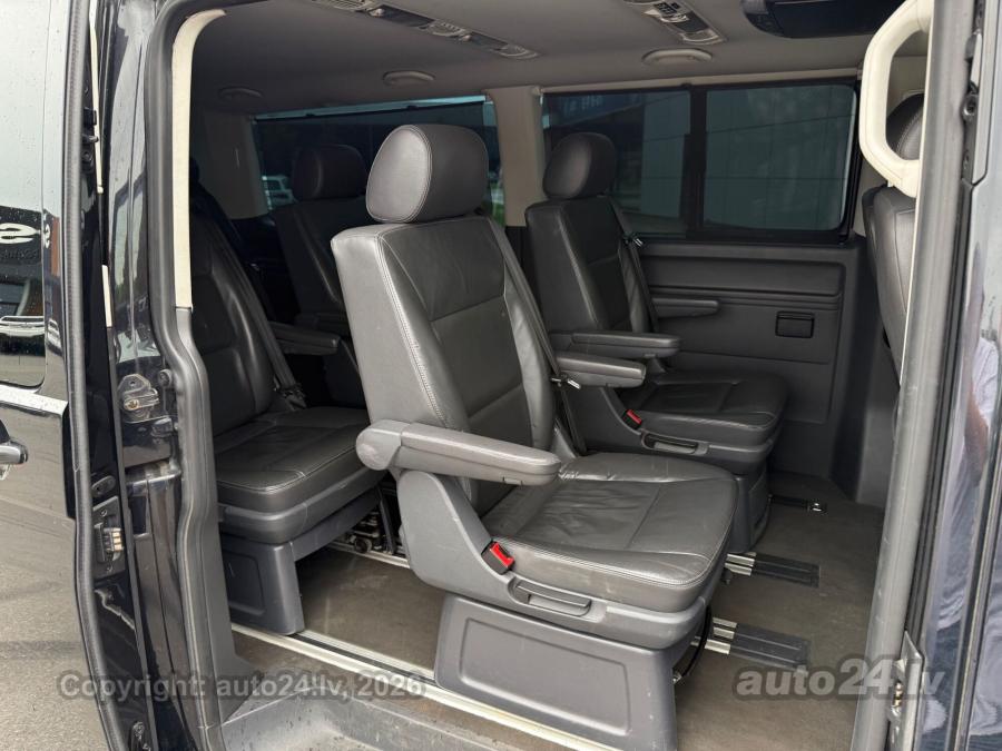 Melns Volkswagen Multivan 2011 Tartu, ar dzinēja tilpumu 2.00 L un nobraukumu 266 tūkst. km par 12500 €, foto 11 vietnē AUTOMOTO.COM.LV