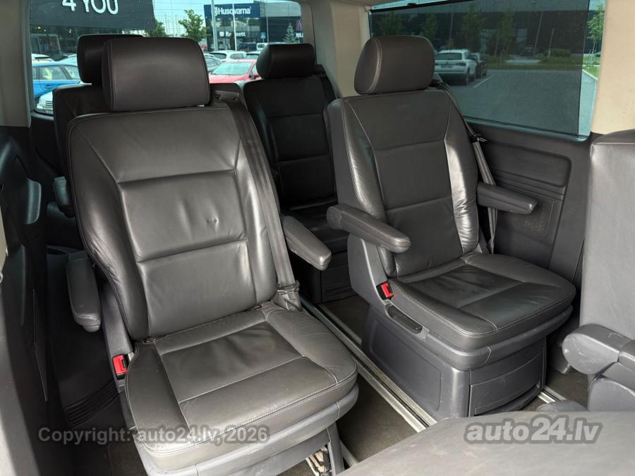 Melns Volkswagen Multivan 2011 Tartu, ar dzinēja tilpumu 2.00 L un nobraukumu 266 tūkst. km par 12500 €, foto 12 vietnē AUTOMOTO.COM.LV