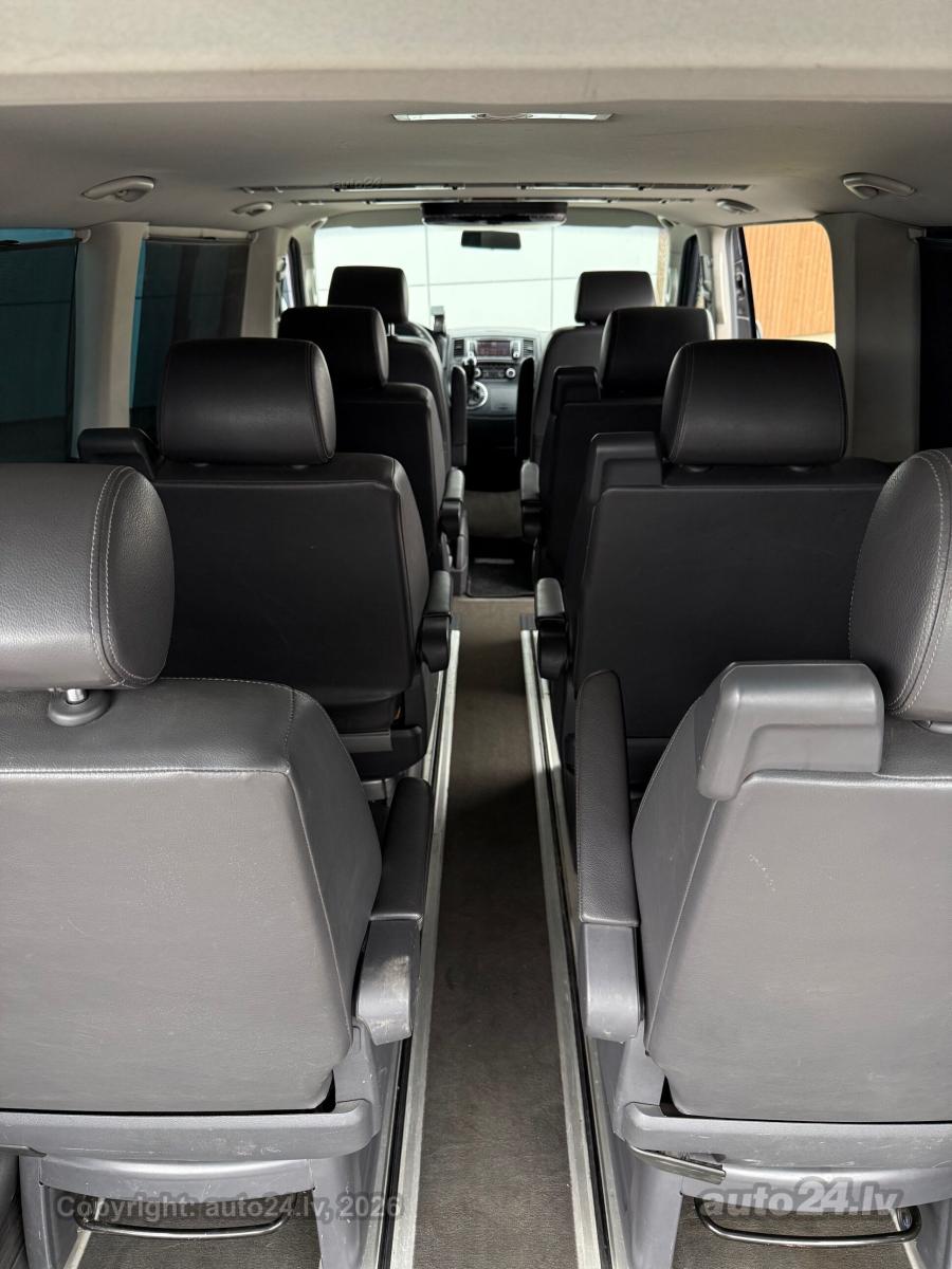 Melns Volkswagen Multivan 2011 Tartu, ar dzinēja tilpumu 2.00 L un nobraukumu 266 tūkst. km par 12500 €, foto 13 vietnē AUTOMOTO.COM.LV