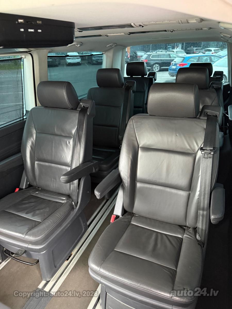Melns Volkswagen Multivan 2011 Tartu, ar dzinēja tilpumu 2.00 L un nobraukumu 266 tūkst. km par 12500 €, foto 14 vietnē AUTOMOTO.COM.LV
