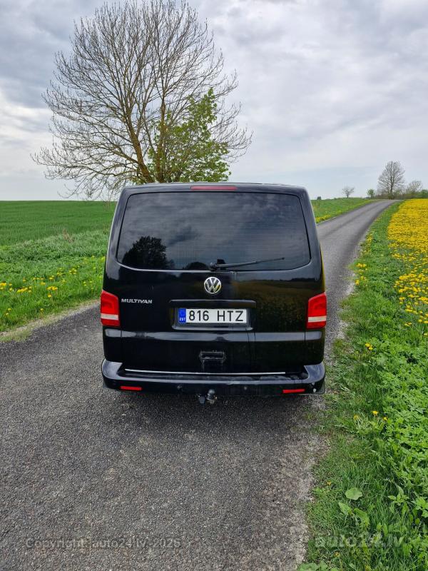 Black Volkswagen Multivan 2012 in Tallinn, with an engine capacity of 2.00 L and mileage of 0 thousand km for 9000 €, photo 5 on AUTOMOTO.COM.LV