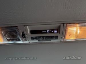 Melns Volkswagen Multivan 2013 Tartu, ar dzinēja tilpumu 2.00 L un nobraukumu 335 tūkst. km par 12300 €, foto 17 vietnē AUTOMOTO.COM.LV