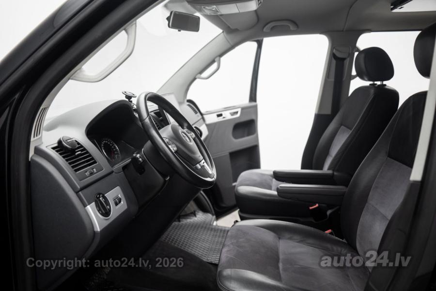 Melns Volkswagen Multivan 2013 Tallina, ar dzinēja tilpumu 2.00 L un nobraukumu 210 tūkst. km par 19999 €, foto 8 vietnē AUTOMOTO.COM.LV