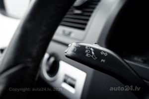 Melns Volkswagen Multivan 2013 Tallina, ar dzinēja tilpumu 2.00 L un nobraukumu 210 tūkst. km par 19999 €, foto 15 vietnē AUTOMOTO.COM.LV
