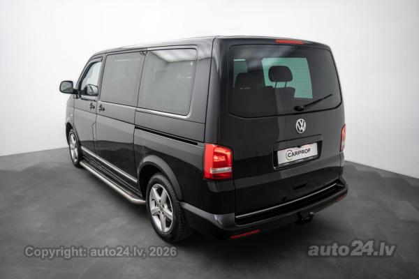 Black Volkswagen Multivan 2013 in Tallinn, with an engine capacity of 2.00 L and mileage of 191 thousand km for 19999 €, photo 7 on AUTOMOTO.COM.LV