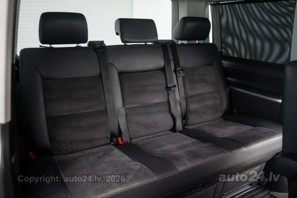 Black Volkswagen Multivan 2013 in Tallinn, with an engine capacity of 2.00 L and mileage of 191 thousand km for 19999 €, photo 10 on AUTOMOTO.COM.LV