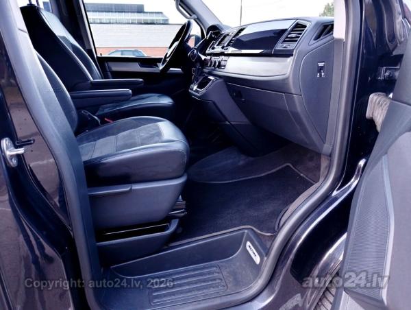 Melns Volkswagen Multivan 2016 Tallina, ar dzinēja tilpumu 2.00 L un nobraukumu 349 tūkst. km par 22900 €, foto 11 vietnē AUTOMOTO.COM.LV