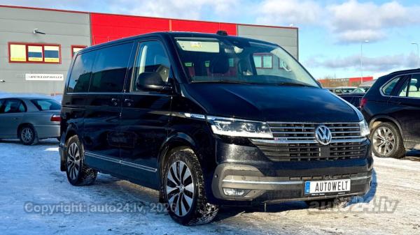 Melns Volkswagen Multivan 2020 Tallina, ar dzinēja tilpumu 2.00 L un nobraukumu 124 tūkst. km par 49900 €, foto 4 vietnē AUTOMOTO.COM.LV