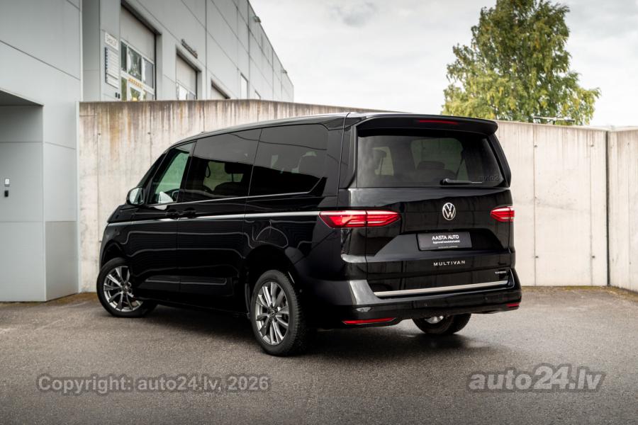 Melns Volkswagen Multivan 2022 Tartu, ar dzinēja tilpumu 1.40 L un nobraukumu 61 tūkst. km par 47900 €, foto 15 vietnē AUTOMOTO.COM.LV