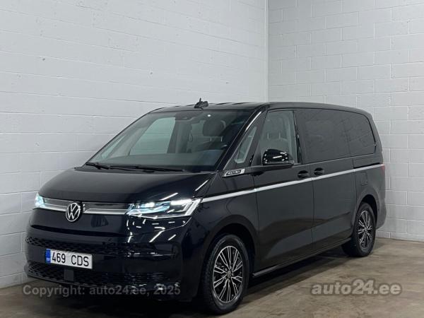 Melns Volkswagen Multivan 2024 Tallina, ar dzinēja tilpumu 2.00 L un nobraukumu 15 tūkst. km par 54900 €, foto 4 vietnē AUTOMOTO.COM.LV