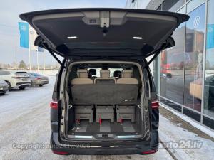 Melns Volkswagen Multivan 2026 Viljandi, ar dzinēja tilpumu 2.00 L un nobraukumu 1 tūkst. km par 69890 €, foto 7 vietnē AUTOMOTO.COM.LV