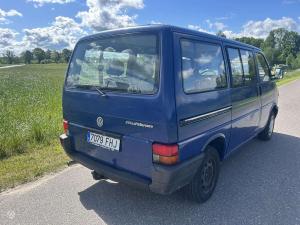 Zils Volkswagen Multivan 1993 Alīta, ar dzinēja tilpumu 2.40 L un nobraukumu 266 tūkst. km par 3100 €, foto 8 vietnē AUTOMOTO.COM.LV