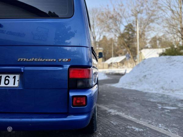 Zils Volkswagen Multivan 1999 Viļņa, ar dzinēja tilpumu 2.50 L un nobraukumu 421 tūkst. km par 6350 €, foto 6 vietnē AUTOMOTO.COM.LV