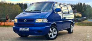 Blue Volkswagen Multivan 2000 in Vilnius, with an engine capacity of 2.50 L and mileage of 401 thousand km for 7000 €, photo 3 on AUTOMOTO.COM.LV