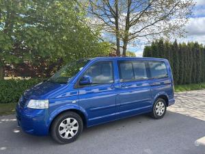 Zils Volkswagen Multivan 2004 Jurbarkas, ar dzinēja tilpumu 2.46 L un nobraukumu 265 tūkst. km par 5900 €, foto 3 vietnē AUTOMOTO.COM.LV