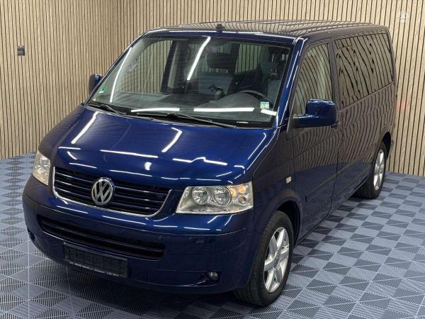 Blue Volkswagen Multivan 2008 in Marijampole, with an engine capacity of 2.46 L and mileage of 217 thousand km for 9750 €, photo 9 on AUTOMOTO.COM.LV