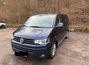 Zils Volkswagen Multivan 2010 Kauņa, ar dzinēja tilpumu 2.00 L un nobraukumu 250 tūkst. km par 8500 €, foto  vietnē AUTOMOTO.COM.LV