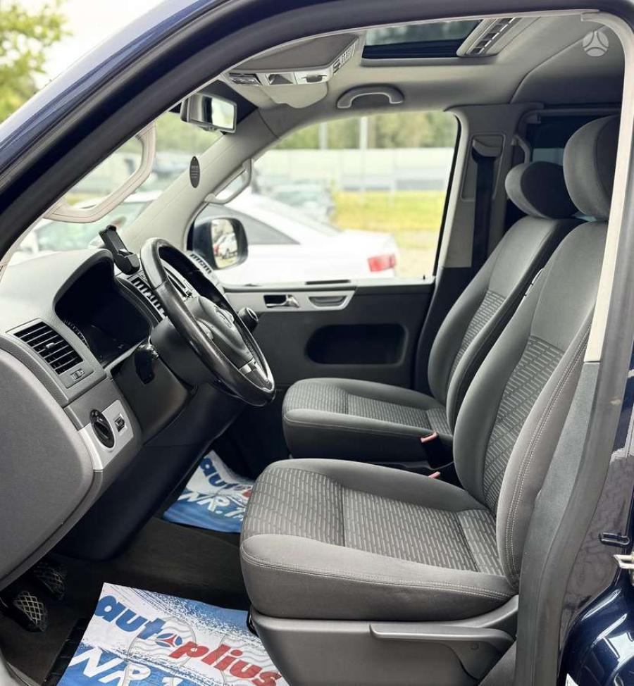 Zils Volkswagen Multivan 2010 Radviliškis, ar dzinēja tilpumu 2.00 L un nobraukumu 355 tūkst. km par 11200 €, foto 18 vietnē AUTOMOTO.COM.LV