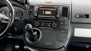 Zils Volkswagen Multivan 2010 Radviliškis, ar dzinēja tilpumu 2.00 L un nobraukumu 355 tūkst. km par 11200 €, foto 20 vietnē AUTOMOTO.COM.LV